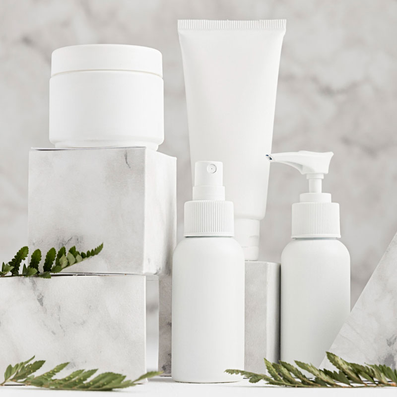 Cremas Faciales Y Corporales • Dismedic Levante